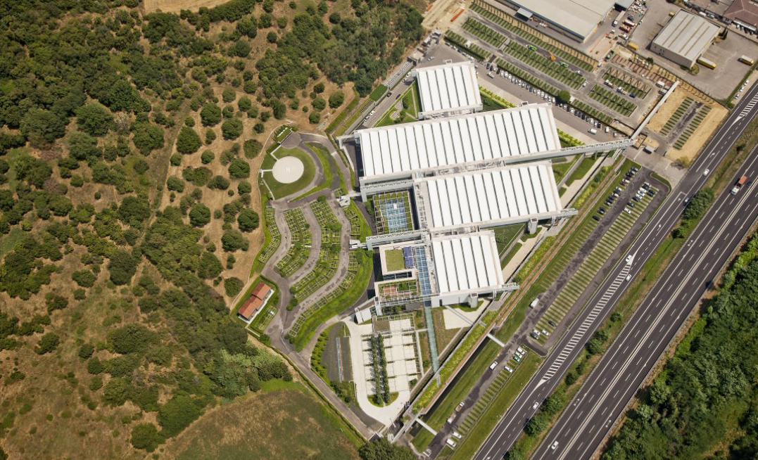 Alle Fabbriche giardino di Prada il Brand&Landscape Award